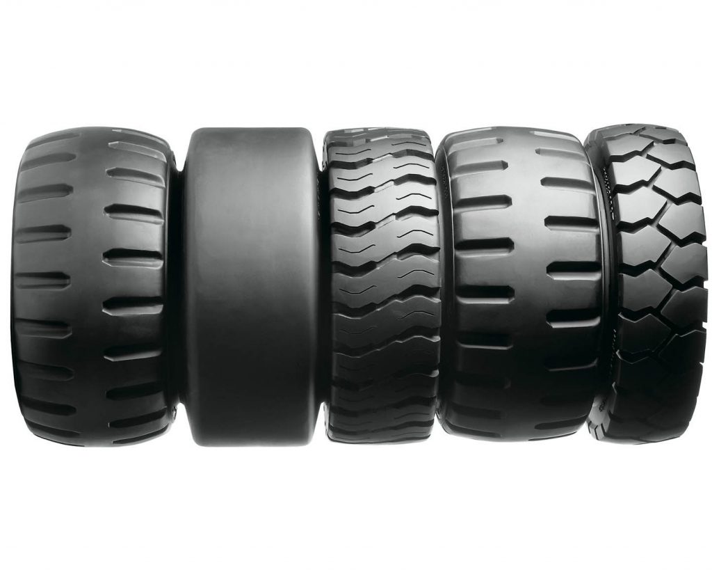 When to Replace Forklift Tires