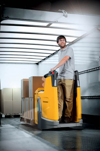 7 Tips to an Improved Material Handling Warehouse